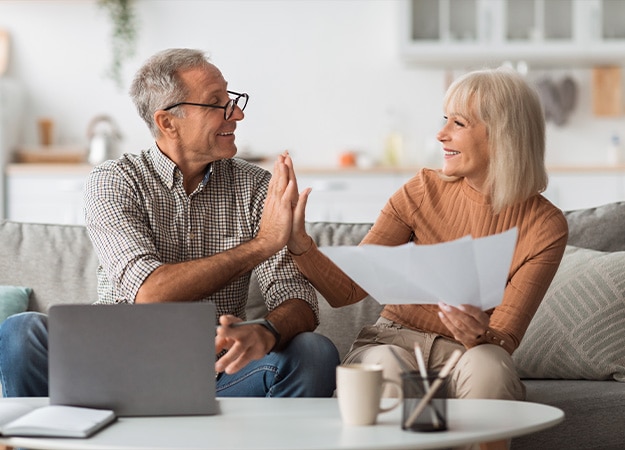 How to Use the AARP Retirement Calculator | 12Oaks Senior Living